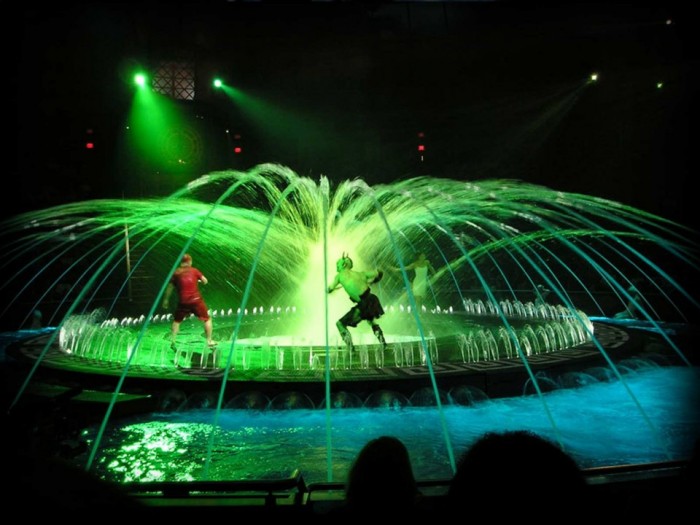 WATER Projections – Graphics eMotion